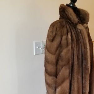 Sidney's Furs of Philadelphia | Jackets & Coats | Beautiful Fulllength ...
